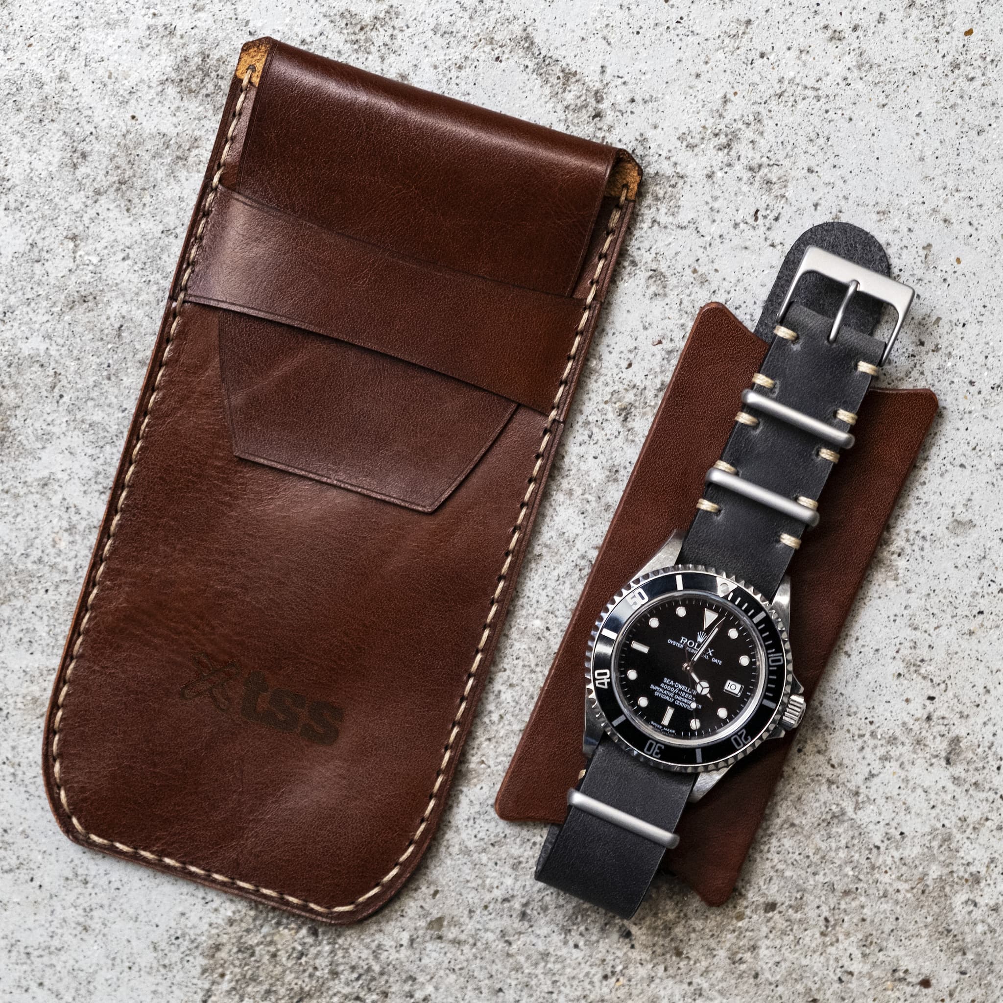 Single Watch Chocolate Leather Pouch - Two Stitch Straps